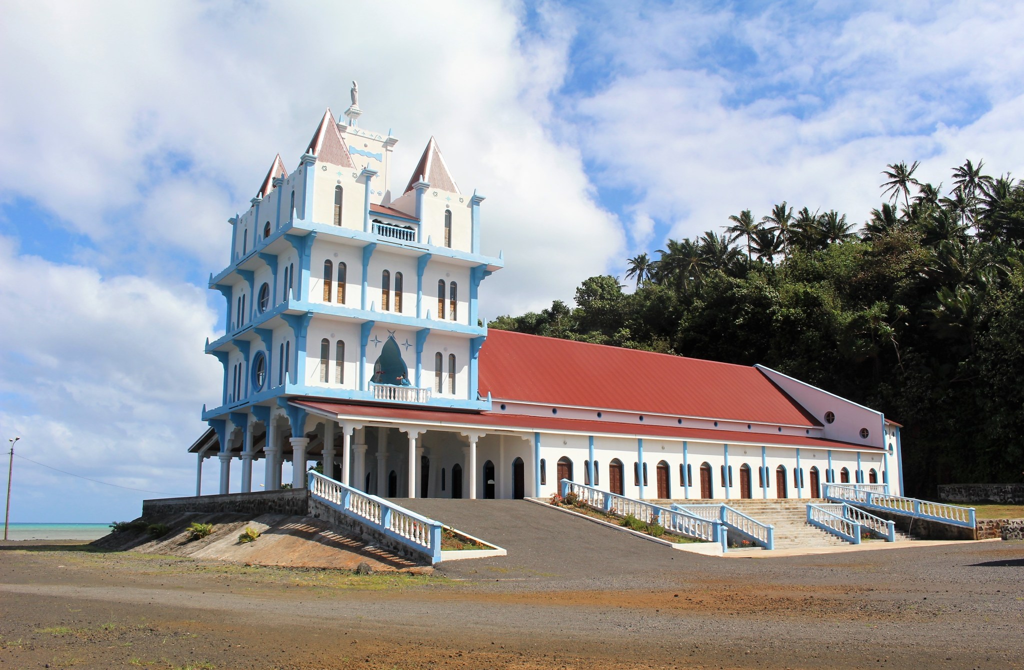 Wallis & Tuvalu – A Satisfying Sail Around the World